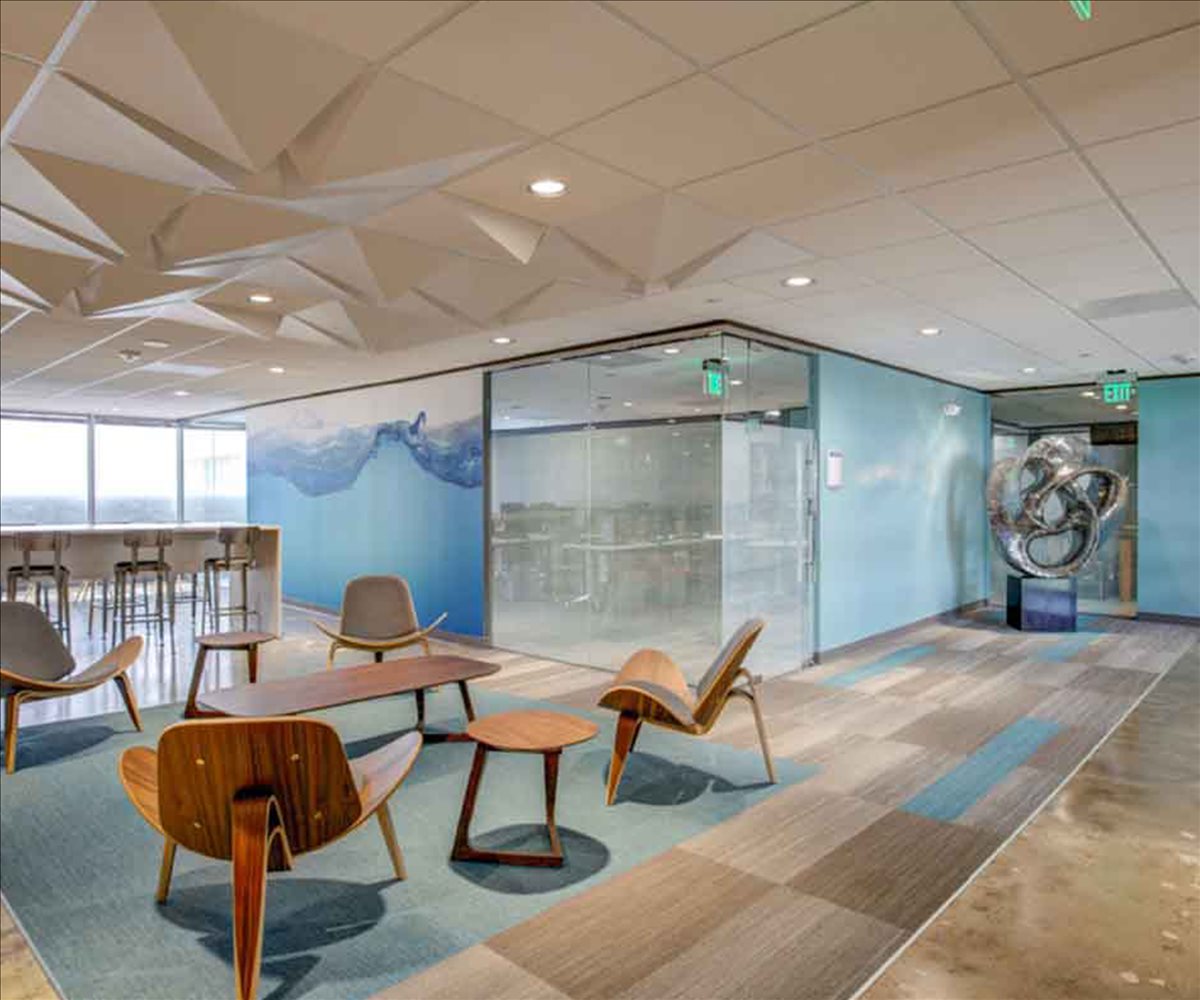 Arena Towers Houston Office Space | 7322-7324 Southwest Fwy